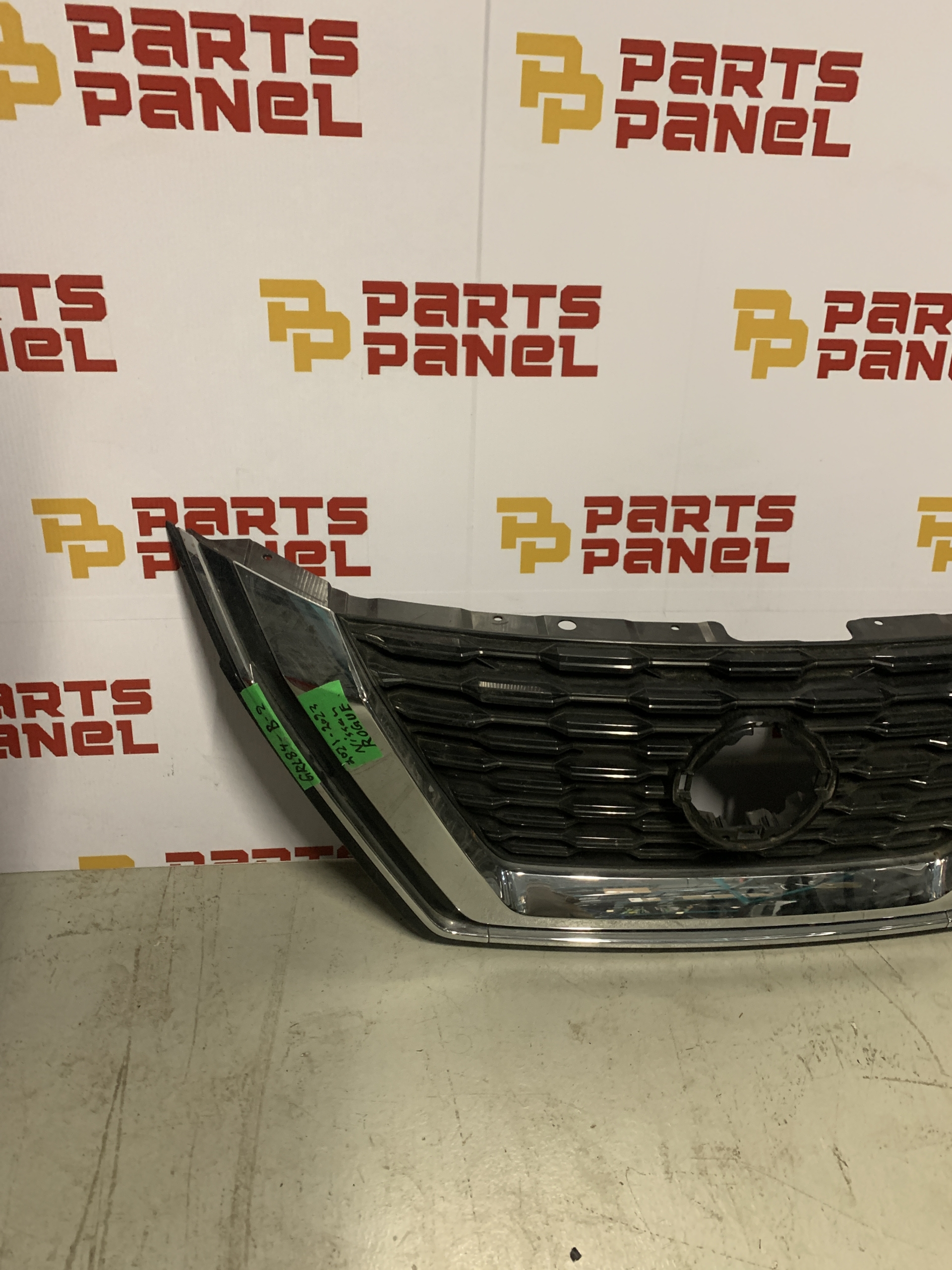 2021 - 2023 NISSAN ROGUE FRONT GRILLE 62310 6RA0A/B - Parts Panel ...